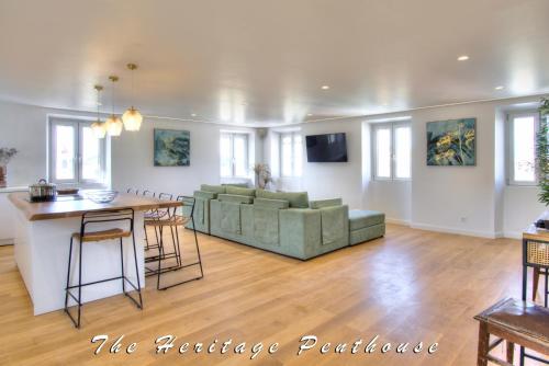 The Heritage Penthouse! Old City Centre - Corfu