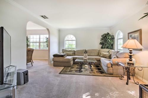 Pet-friendly Home In Vero Beach, 1 Mi To Beach! - Vero Beach, FL