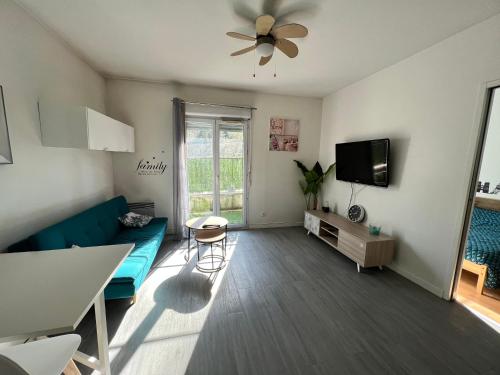 Chic 2 Pieces, Proche Du Coeur De Ville Et De Toutes Commodites - Le Plessis-Robinson