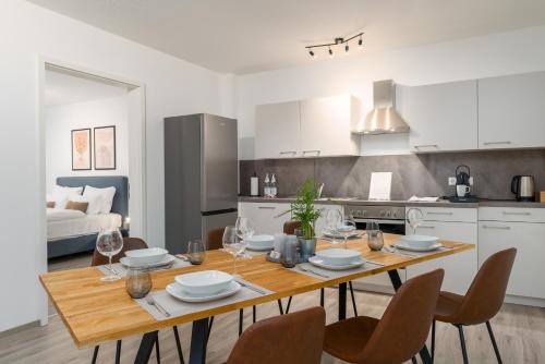 Liberty Home Platinum - Apartments - Hannover Hbf - Train Station