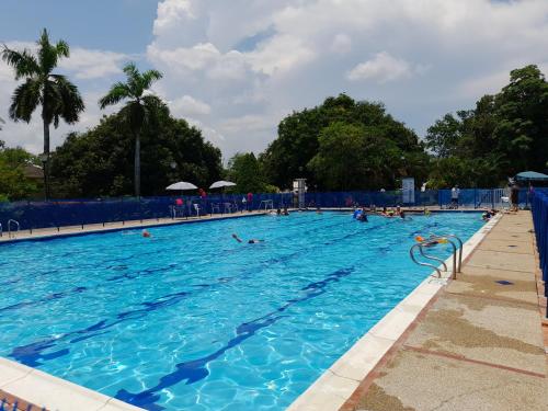Hotel Campestre Cenvaturs - Ricaurte