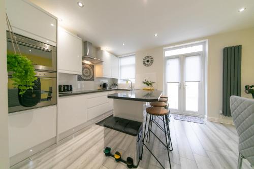 Stunning House Near Blackpool Attractions - Blackpool