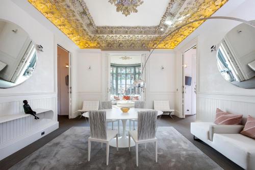 El Palauet Modernist Suites Barcelona - Costa Brava (Spain)