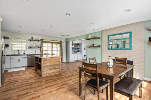 Arrington Retreat - Hillsboro, OR