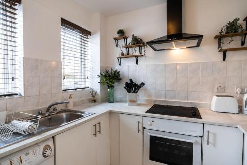 Finnieston 1-bed - Walk To Hydro & Bars - Sleeps 2 - Glasgow