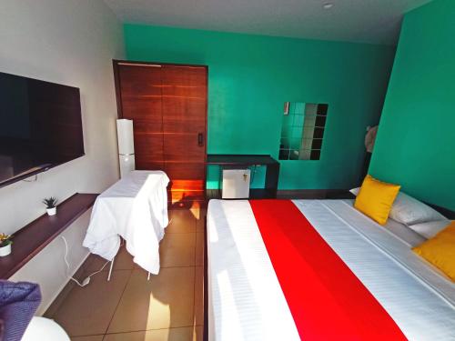 Honnavar Hotels - New Deals for 2023 with Cash Rewards!