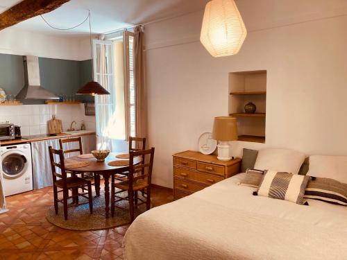 Appartement De Charme Au Coeur Du Vieux Aix. - Aix-en-Provence