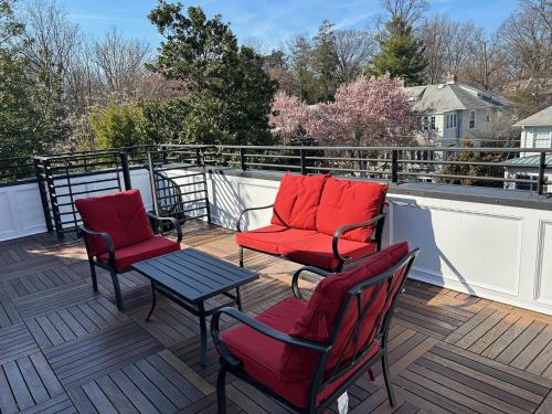 Unparalleled Luxury Spacious City Suite - Arlington, VA
