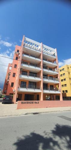 Stefaris Properties "Mekenzi 3" - Larnaca
