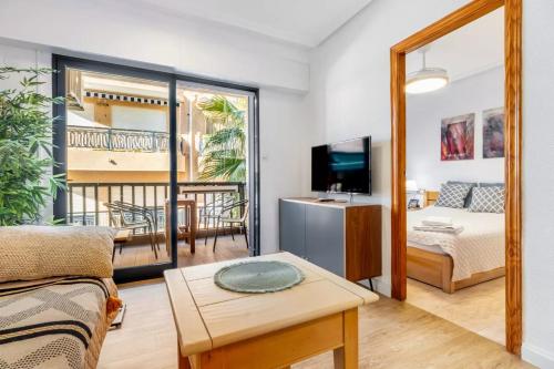 098 Apartamento Acogedor Con El Balcon Y Wifi - Torrevieja