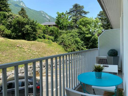 Pause Detente Sur La Port Du Bourget Du Lac - Le Bourget-du-Lac
