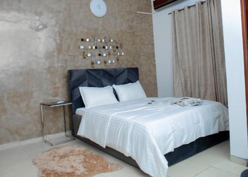 Le Nid - Douala, Cameroun - Mis à jour en 2026 : Prix et avis | Planet ...