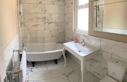 Beautiful Victorian Townhouse - Liverpool