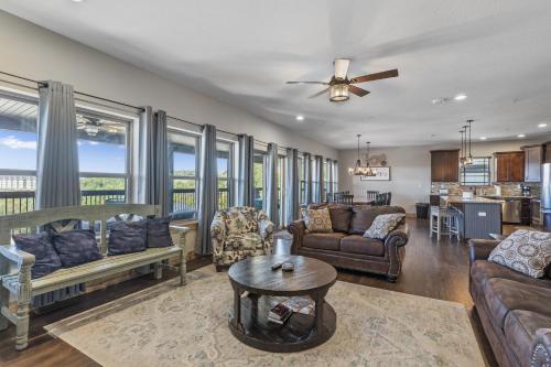 Cc280- Lakefront Haven - Branson, MO