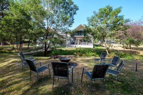 Serenity Hg4a 4br 3&half Ba With Absolute National Park Frontage - Halls Gap