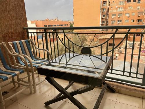 Appartement 23 4em Etage Avec Balcon ( Pour Famille ) - Marrakesch