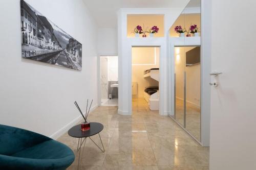 San Babila - Luxury Milanese Apartment - Milan