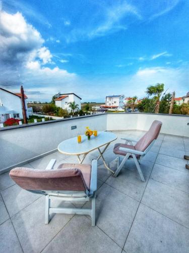 Glapsides Sea Villa - Famagusta