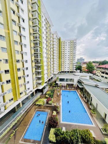 Spacious Combine Family Unit Condo At Mesaverte Residences Downtown Near Sm Gaisano Robinson And Cen - Cagayan de Oro
