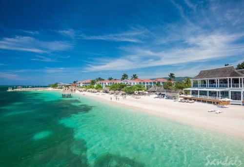 The West Village Summer House - Montego Bay - Montego Bay