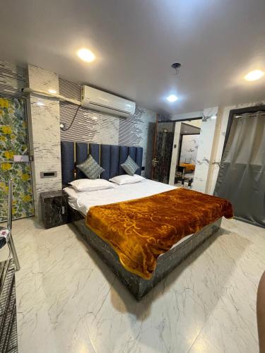 Hotels near Shri Kashi Vishwanath Temple (Golden Temple), Varanasi ...