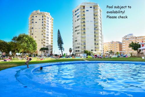 Armacao De Pera Praia Mar Sol - Armação de Pêra