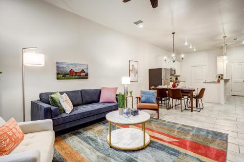 Luxury Lubbock Home Retreat Near Texas Tech - Lubbock, TX