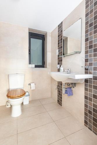 Lovely Studio Apt In The Heart Of St Julians - Malta International Airport (MLA)