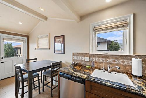 Villa D'arte At The Retreat In Laguna Beach - Laguna Beach, CA