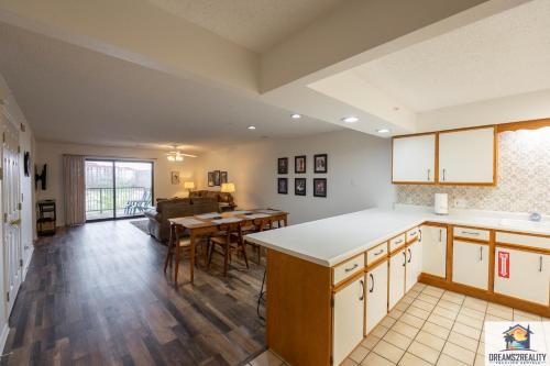 2br Walk-in Condo - Near The 76 Strip - 2 Pools - Free Tickets Included - Fhd-8 - Branson, MO