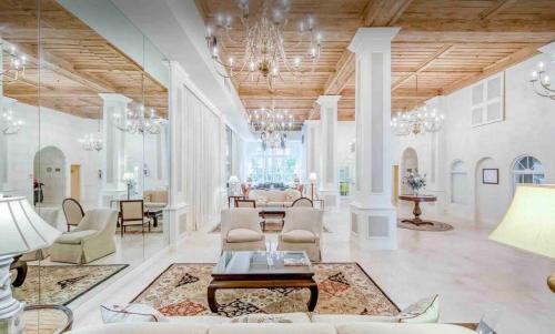 King Bed Mermaid Suite - Heart Of Palm Beach, Free Parking Included - Palm Beach, FL