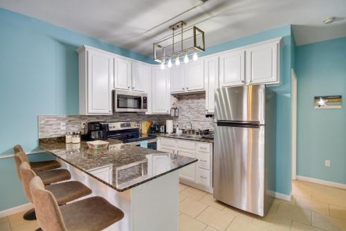 Walk To Beach: Gulfport Retreat W/ Patio - Gulfport, MS