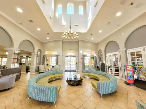 Modern Condo 5min To Conv Center With Balcony - Orlando