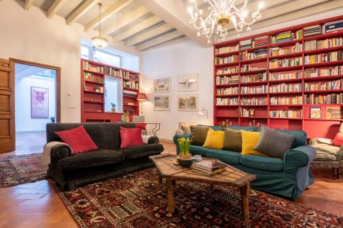 Exclusiva Casa En El Centro Historico De Sevilla - Sevilla