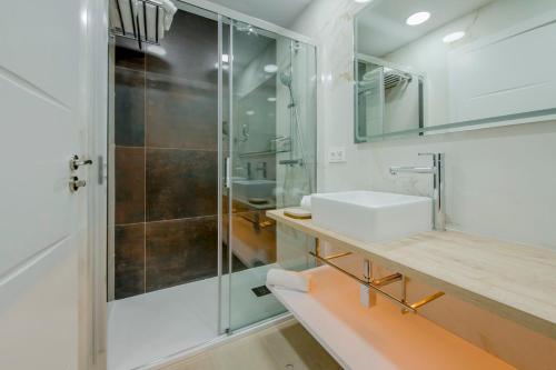 Suara Apartamentos 3 - Chueca