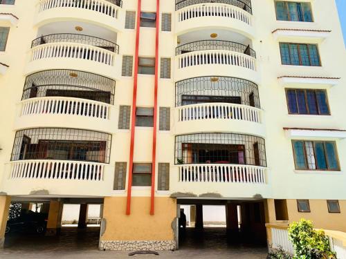Stay.plus Furaha Holiday Apartment - Mombasa
