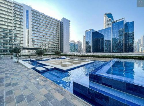 Turquoise - Downtown Dubai 1 Bedroom Apartment Business Bay - Canal View - Dubái