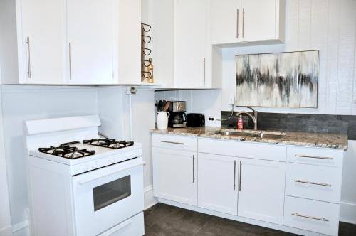 Downtown 1 Bedroom Charmer - Walk, Bike, Enjoy!! - Black Hawk, SD