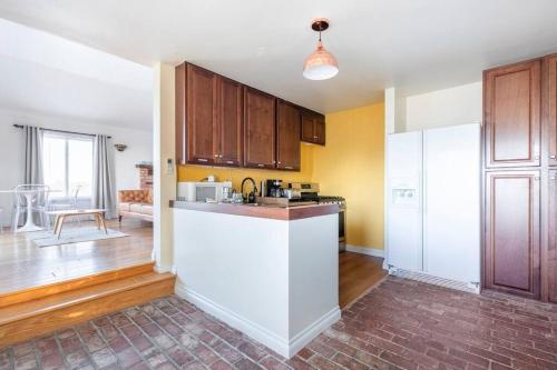 30 Pct Off! Malibu Romantic Suite, Ocean View, Beach - Malibu