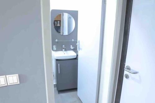 From $39pp - Sylz Residence Studio 2 -5 Mins to Labadi & Laboma Beaches ...