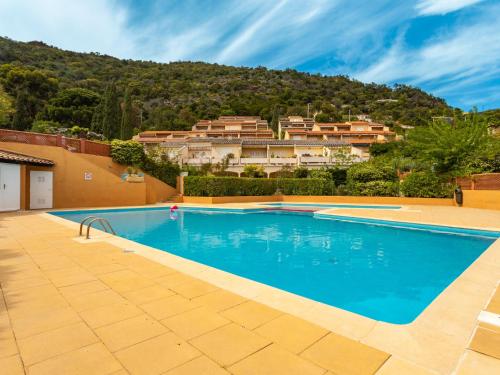 Apartment Les Pescadieres-4 By Interhome - Plage de Saint-Clair