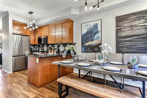 The Lambeth By Samsara Resort Private Entry Panorama Top View 2br And 2bth - Alberta