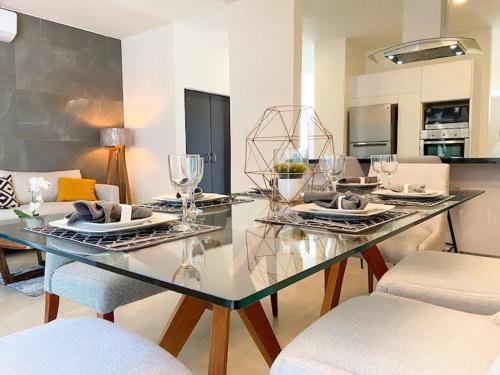 Elegante Y Preciosa Casa Con Excelente Ubicacion - Cancún