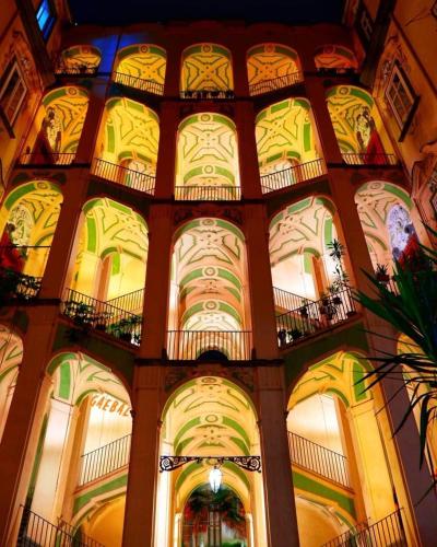 Casa Elena - Naples