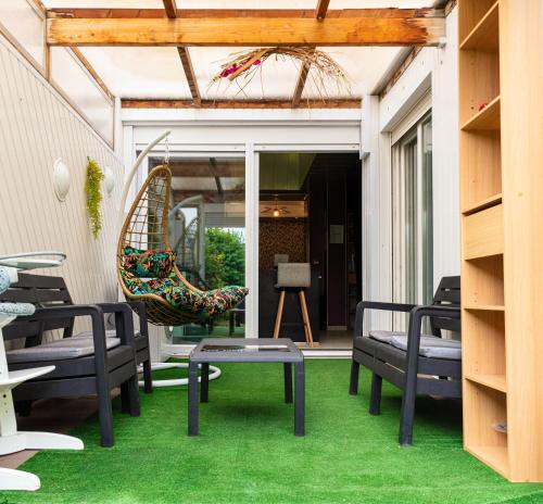 Maison De Ville Restylee Avec Jardin, Proche Gare - Dunkerque