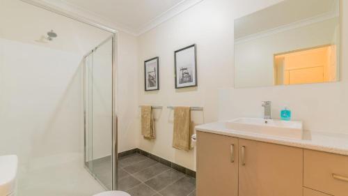 1-83 Thompson Avenue, Cowes - Cowes