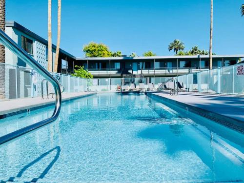 Hidden Gem In Ot Studio With Heated Pool - Paradise Valley, AZ