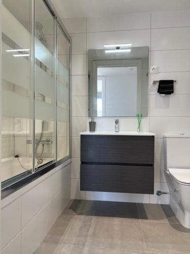 Confortable Habitacion Doble - 1 - Badalona