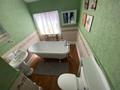 The Old Surgery Room Only - Scarborough