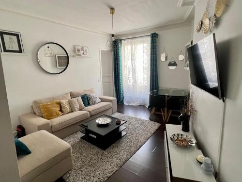 Superbe 2 Chambres Proche Montmartre - Porte de Clignancourt